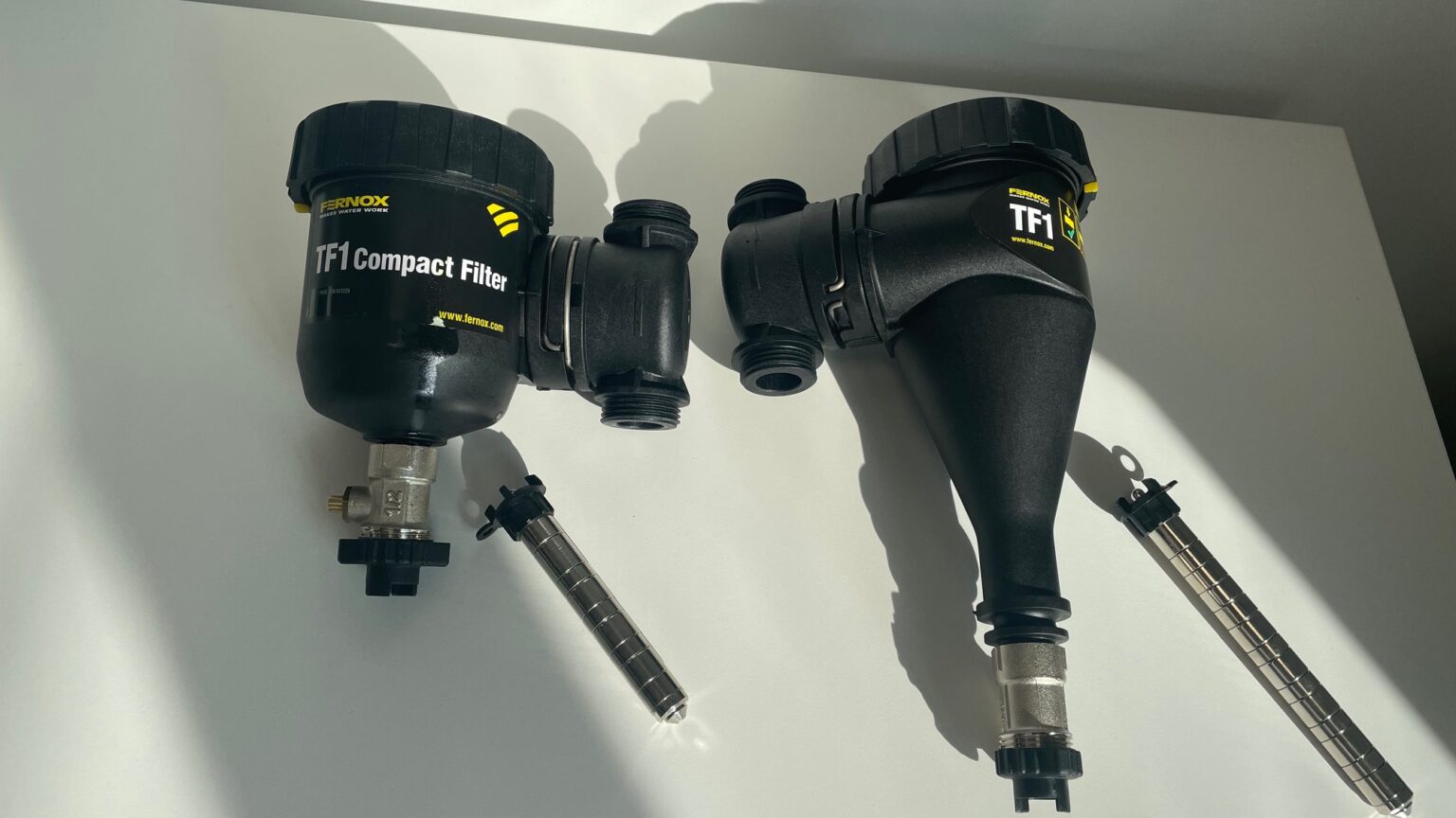 Który filtr magnetyczny wybrać? Porównanie TF1 i TF1 Compact